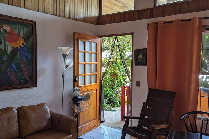 Sweet Townhouse, 5 Min. Walk To La Fortuna Centro, Ac, Mini Pool W Volcano View! - La Fortuna