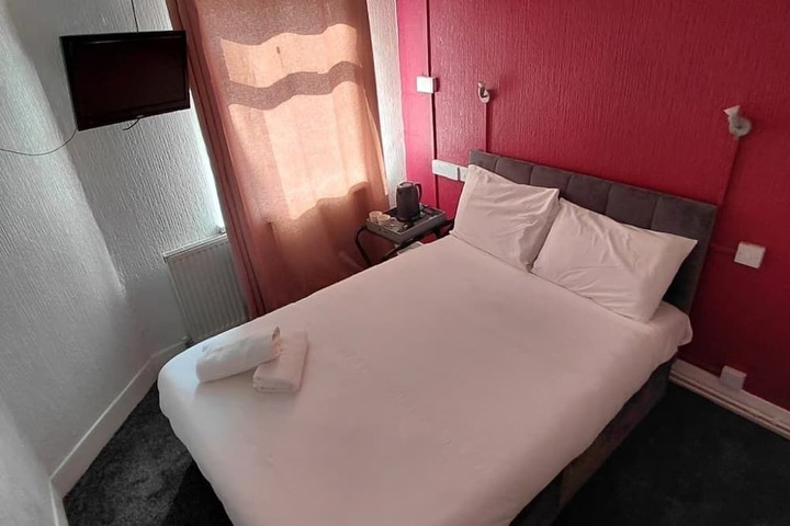 Standard Twin Ensuite - Skegness