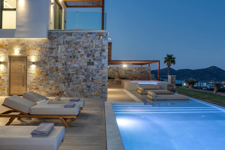 Sun Soaked Hillside Retreat - Elounda