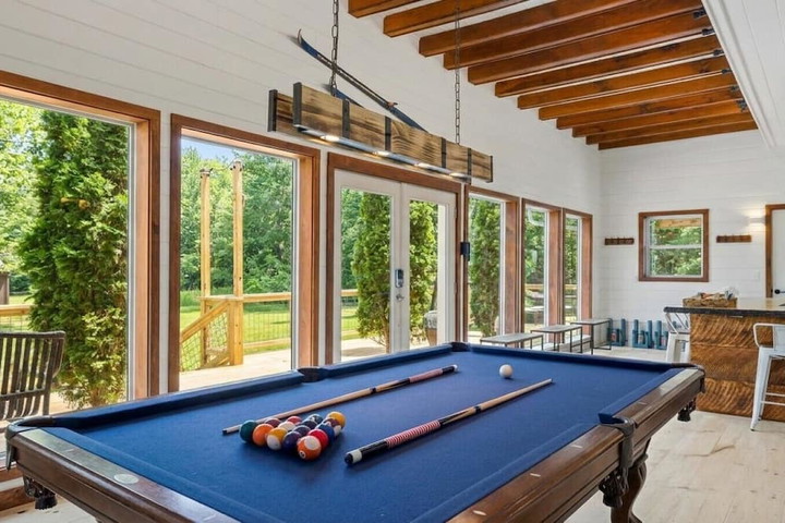 Maple Pine W/hot Tub Pool Table 3min To Mount Snow - Vermont