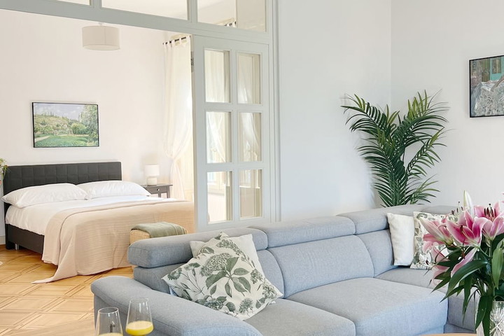 Montreux | Dreamy Waterfront Villa | City Center - Montreux