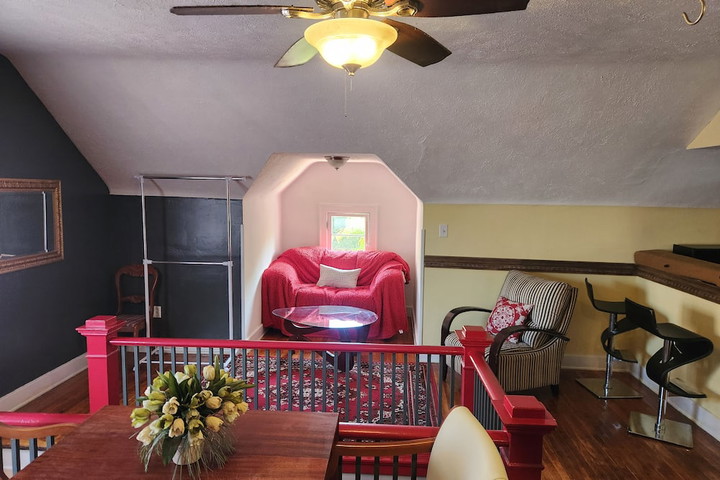 Cozy 1-bedroom Apartment In Peaceful Grand Rapids With Ac, Walk To Concerts. - Grand Rapids, MI