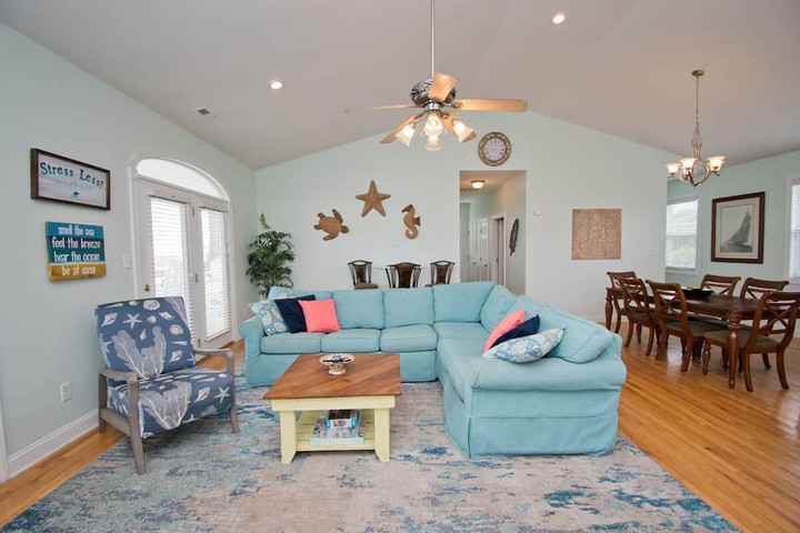 Stress Less, Almost Oceanfront House In Emerald Isle, Nc! - Swansboro, NC