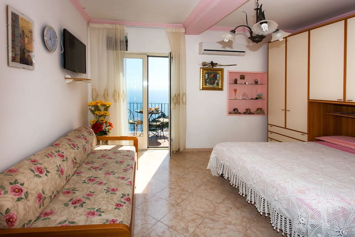 Charming Apartment With A View Of The Sea And A Terrace - Amalfi