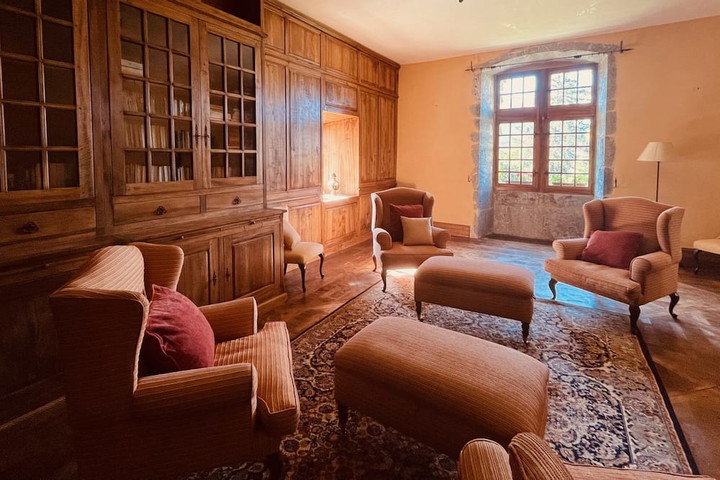 Château De Montmeilleur - 5 Rooms - La Mure