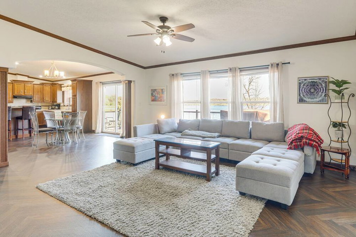 Fish & Relax Fireside: Mink Lake Retreat! - Buffalo, MN