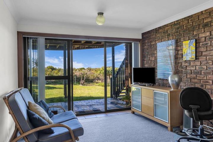 Breakwater 1 - Narira Street 1 - Bermagui