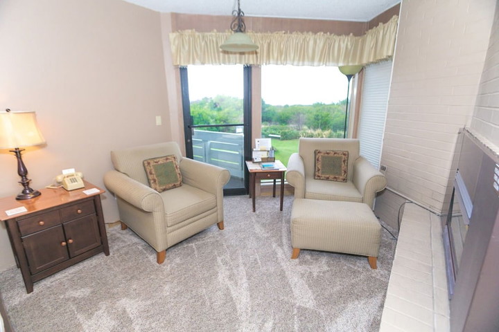 Studio Unit-room 202 - Ocean Shores, WA