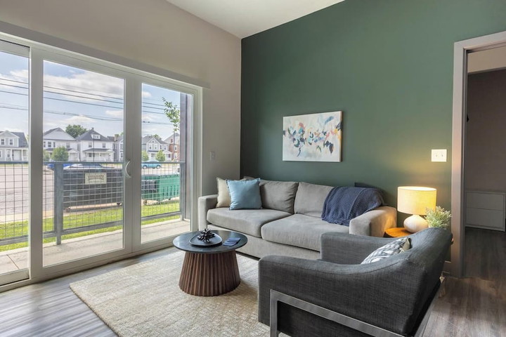 Landing | Incredible 2bd, Pool, Gym - Dayton, OH