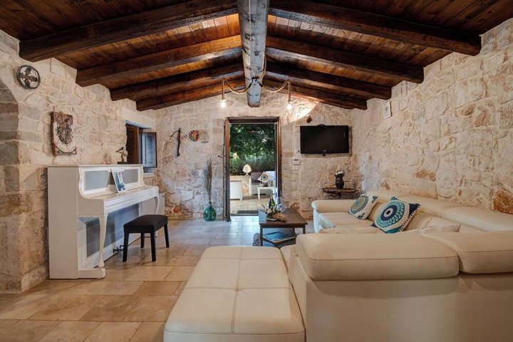 Trulli Italia 6+2, Emma Villas - Castellana Grotte