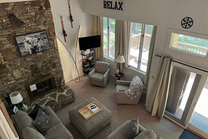 Seasoned To Perfection! Stay Here For Year-round Seasonal Family Fun! - Donegal, PA