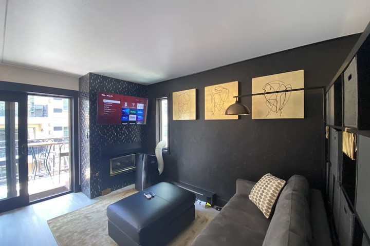 1 Min. To Slopes!wake Up & Ski! Steps To Ski Lift/gondola, Shops & Dining! - Vail, CO