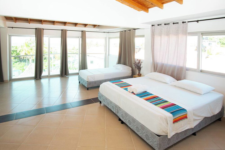 Habitación Superior Múltiple Con Balcón Cerca A La Playa - Coveñas