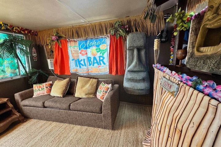 The Tiki Treasure Boat - League City, TX