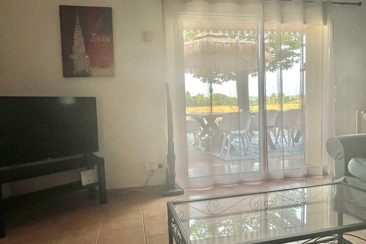 Maison De Vacances 'Domaine Logis Gascogne, Gîte 1' Avec Vue Montagne, Piscine Et Wi-fi Inclus - Gers