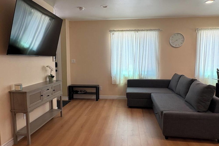 New Spacious 3-bedroom House In Beautiful Alhambra - Rosemead, CA