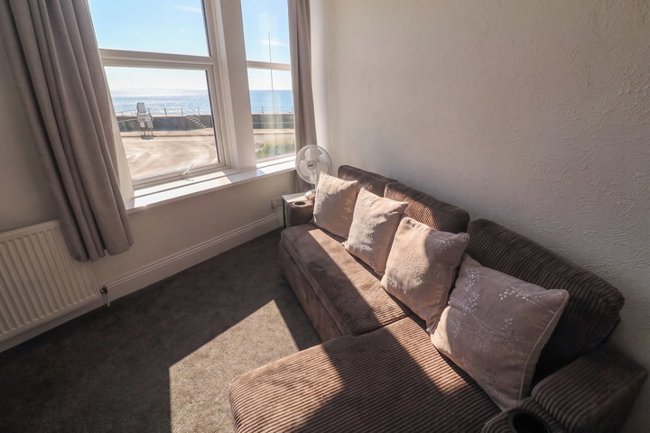 Seafront Soleil, Family Friendly, Country Holiday Cottage In Penzance - Mousehole