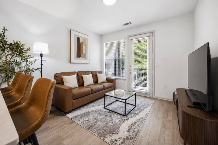 Solis Stay 1-king Bed+sofa Bed In Frisco With Pool And Gym Access - Plano, TX