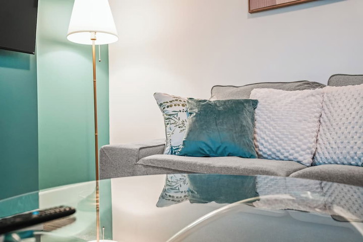 Zuri Luxe Escape - 3 Bedroom In Wolverhampton - Wolverhampton