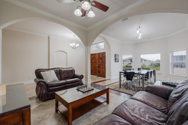 Live In Luxury On Your Vacation. Massive 2600sqft Of Privacy And Tranquility. - Burnt Store Marina