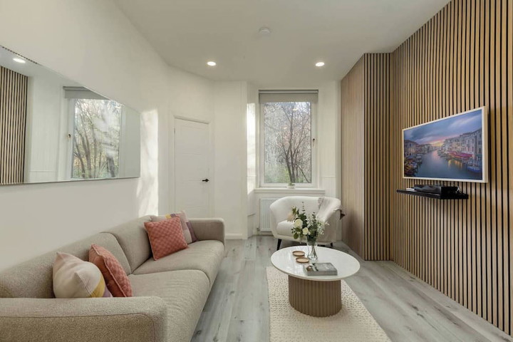 Modern Wheatfield Apartment - Edinburgh