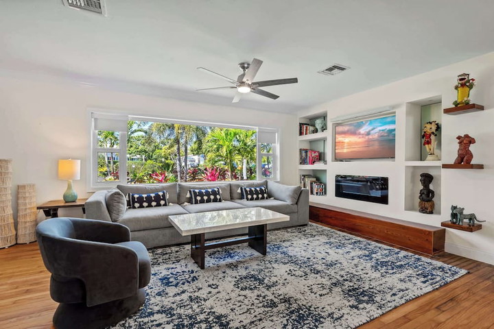 3br + Private Pool | Near Beach & Downtown - Boynton Beach, FL