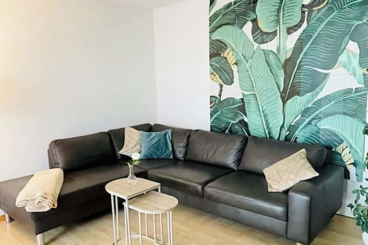 Vantage Point Spacious 3 Bedroom Apartment | Olten Switzerland| Railway Station - Aarau