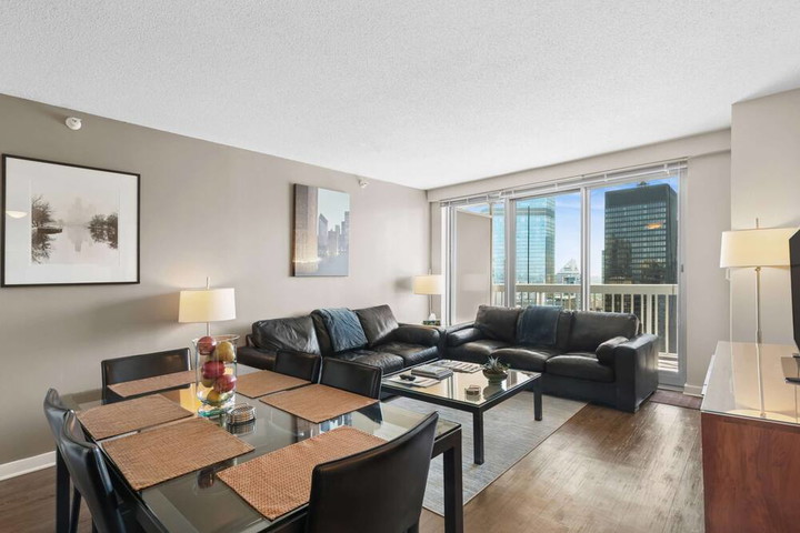 ÁTico Magmile En El Piso 55: Vistas, Balcón, Piscina, Wifi Y Gimnasio - Chicago