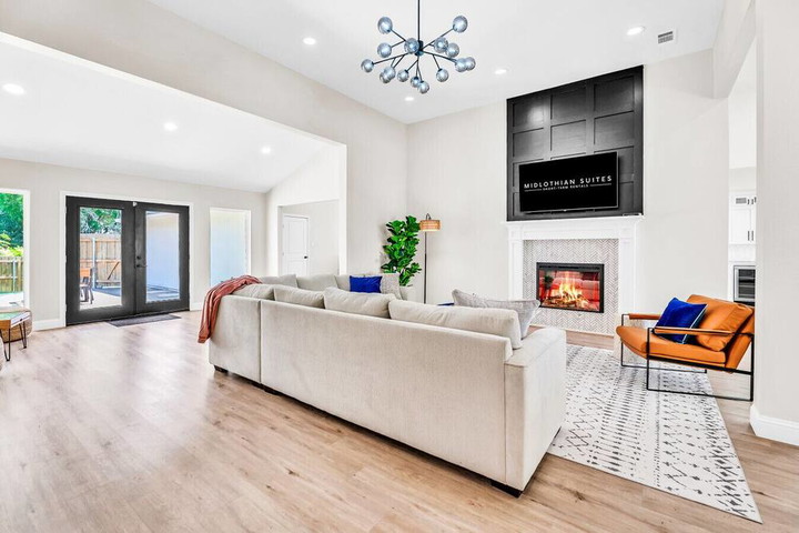 Newly Renovated, Spacious & Modern | The - Rockwall, TX