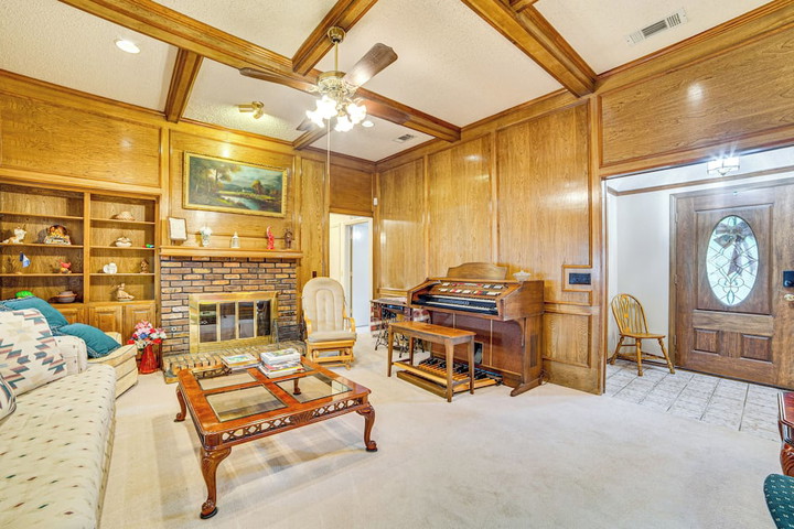 Pet-friendly Home W/ Pool - 8 Mi To Central Plano! - Allen, TX