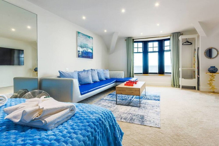 Penarth Blue Escape Studio - Cardiff
