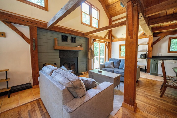 Deep Creek Cabin With Hot Tub + Fire Pit - Maryland