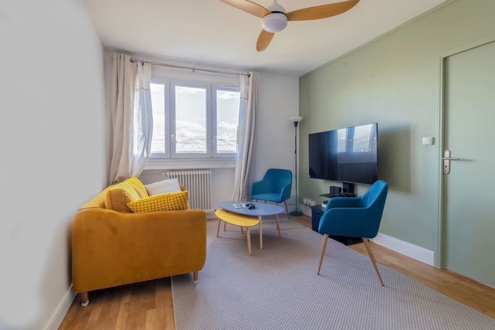 Renovated 2-bed Apartment 2 Min From Lyon - Oullins