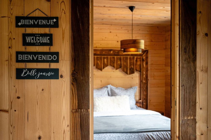 Chalet "Le Brusyna" Avec Vue Sur Montagne, Bain à Remous, Terrasse Privée Et Wi-fi - Bussang