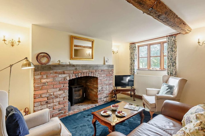 3 Bed In Bridgnorth (Oc-86516) - ブリッジノース