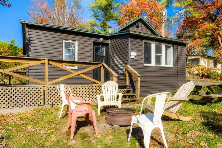 3 Bedroom Cottage Vii: Pl - Gravenhurst
