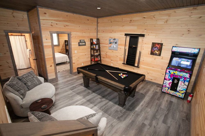 Mountain Haven: Hot Tub, Pool, Arcade,theater Room - Pigeon Forge, TN