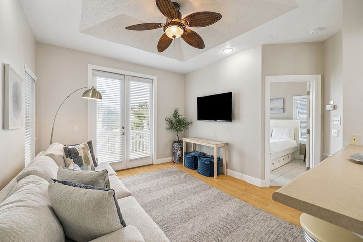 Pet-friendly Guest House In Great Location | Steps To Lagoon Pool | Beach Tram - Rosemary Beach, FL