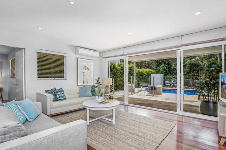 Binalong House By Holidayco. - Sydney