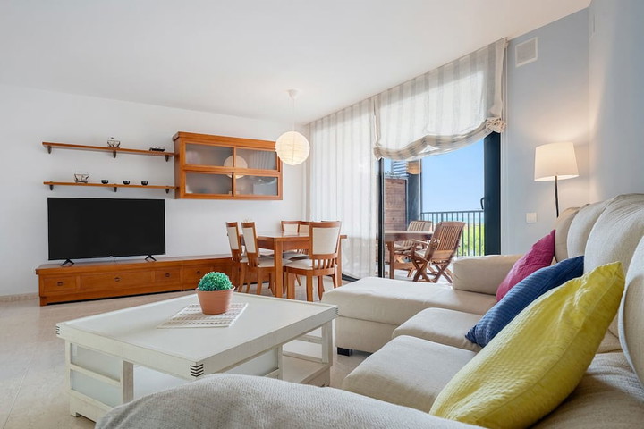 Appartement "áTica Blue Sea" Avec Vue Sur La Mer, Wi-fi Et Climatisation - Cunit