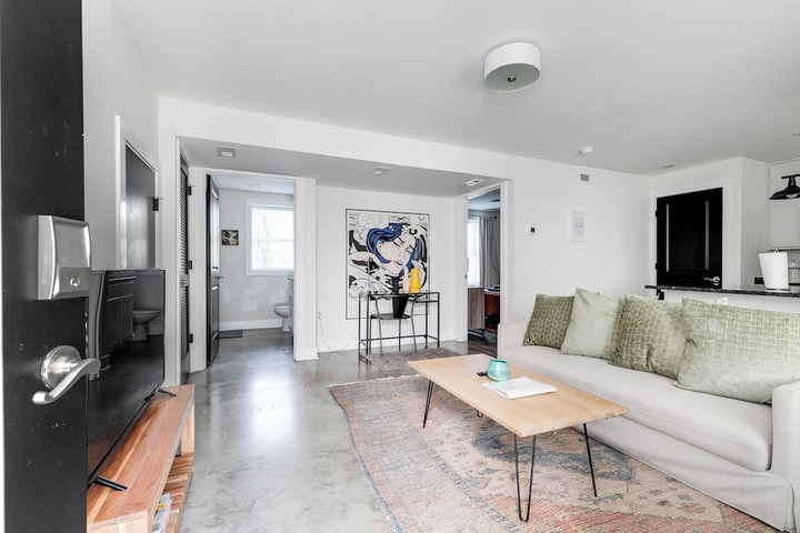 Serene Church Hill Apartment | Prime Spot - Richmond, VA