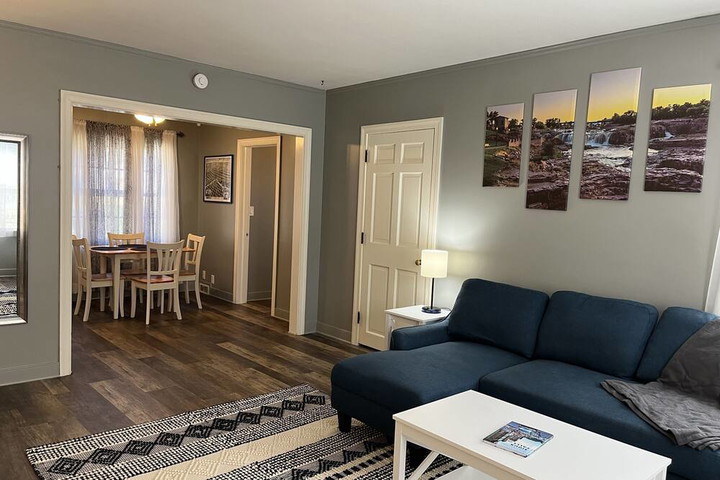 Historic Mc Kennan Park Apt 2 (1 Bed 1 Bath) - Kp220apt2 - Sioux Falls, SD