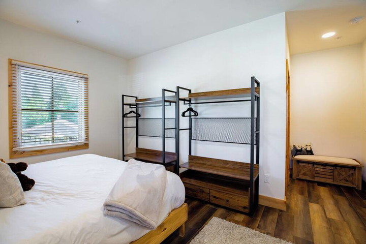 Enchantment Lodges: Downtown Leavenworth Wa - Leavenworth, WA