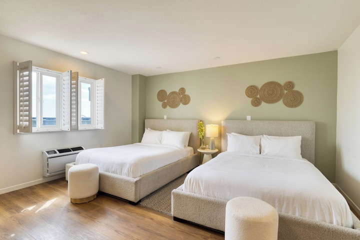 Rooftop Ocean Views + Spa + Prime Laguna Beach Location | The Mara By Avantstay - California
