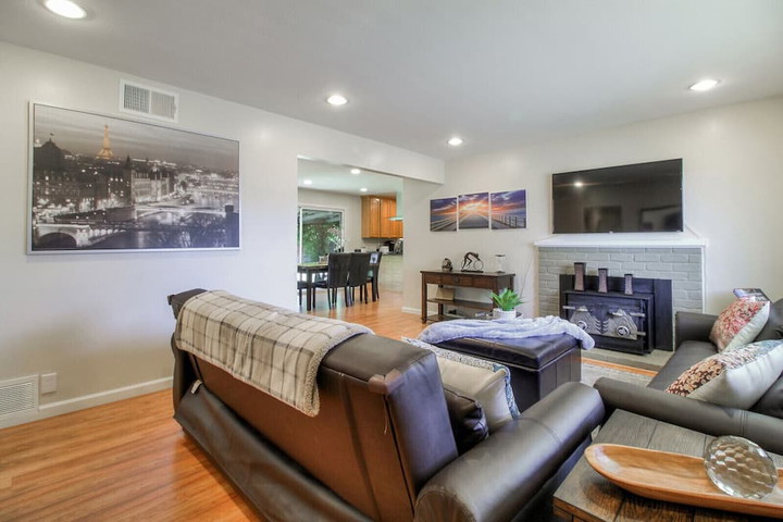 Fantastic 4 Bedroom Home In Sf Bay Area - Dublin, Ca - Pleasanton, CA