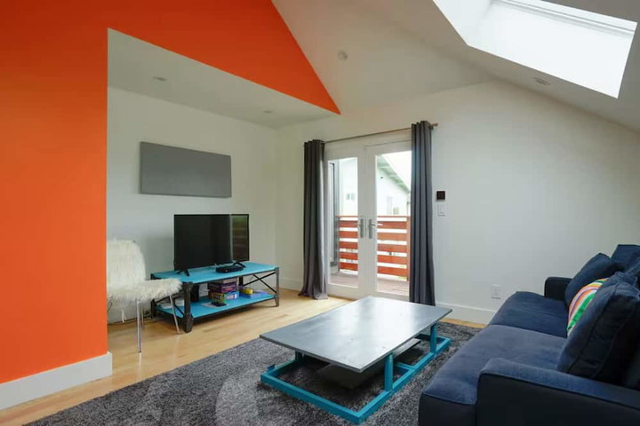 Modern Coastal Retreat, Walk To Downtown Hmb & Beach - Half Moon Bay, CA