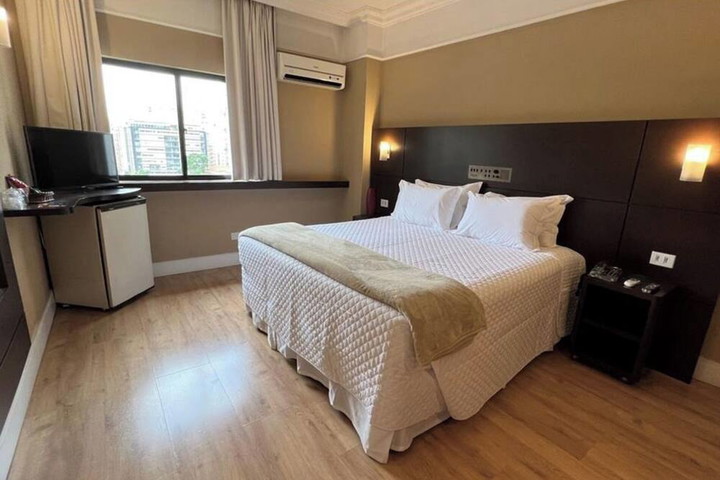 Triple Comfort: 3 Stylish Units Near República Subway  Steps From The City - サンパウロ