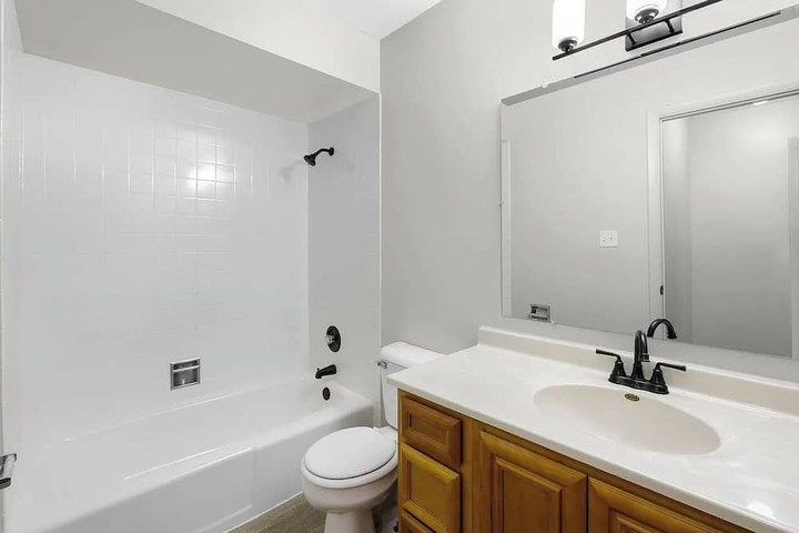 Wonderful 2-bedroom Apartment With Ac In Lovely Alsip - Burbank, IL