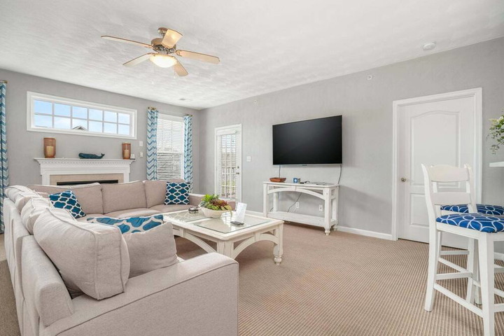 Compass Rose Retreat | Pools, Golf, Private Beach & More! - Cape Charles, VA