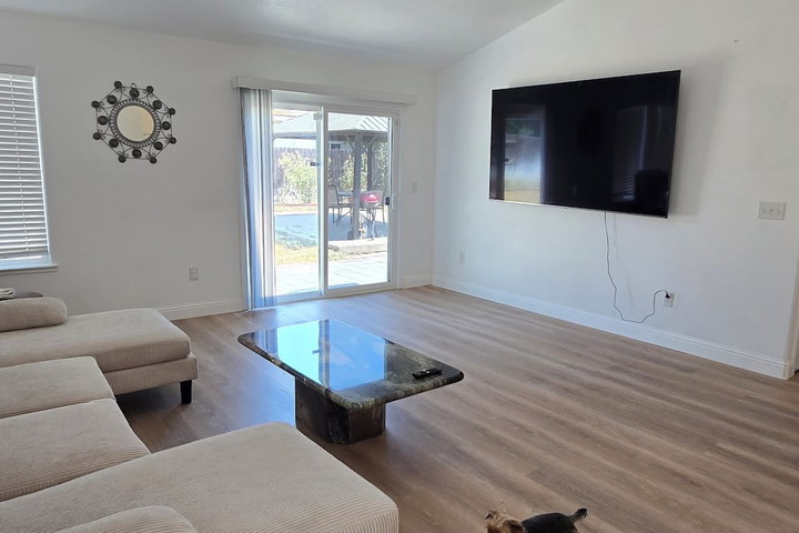 3-bedroom House In Los Banos, Close To Downtown Restaurants And Shopping. - ロス・バナス, CA
